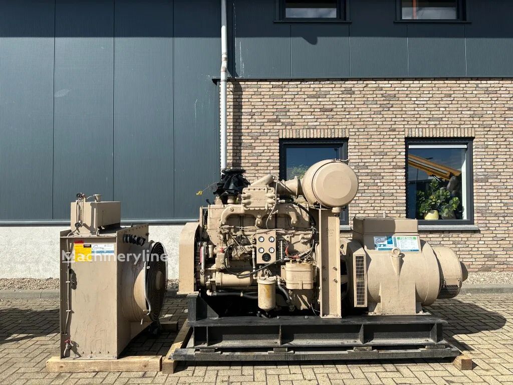 Cummins NTA 855 Stamford 240 kVA noodstroom generator 457 hours diesel generator
