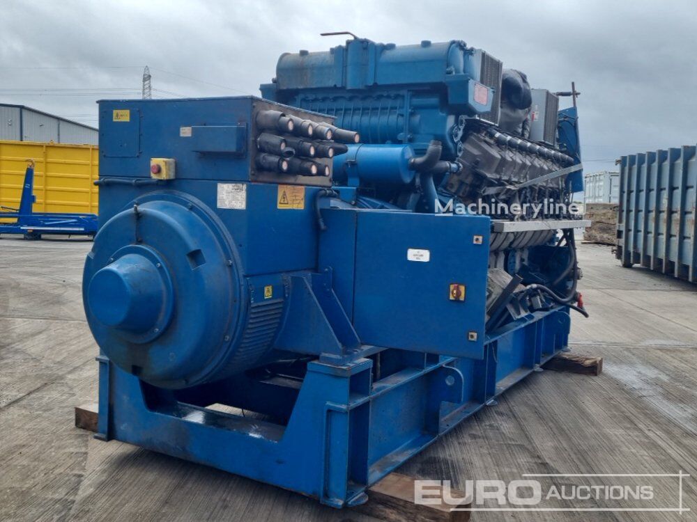 Prodaje se Newage Stamford 1900kVA Generator, Cummins Engine drugi generator na aukciji