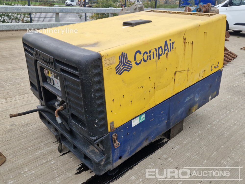 Prodaje se CompAir DLT0406 stacionarni kompresor na aukciji