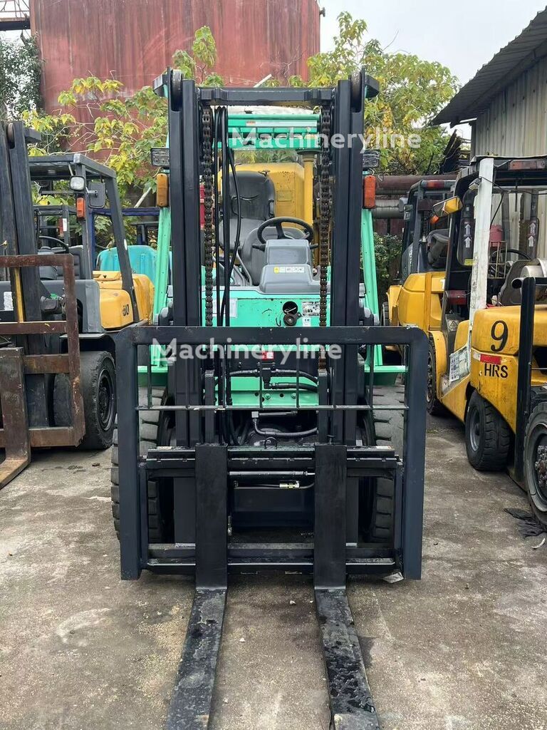 Mitsubishi Mitsubishi 5ton forklift FD30 FD50 FD70 FD100 Direct supply dizel viljuškar