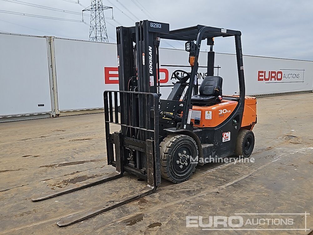 Prodaje se Doosan D30GP dizel viljuškar na aukciji