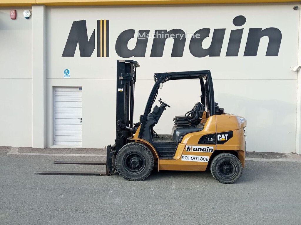 Caterpillar DP40N dizel viljuškar