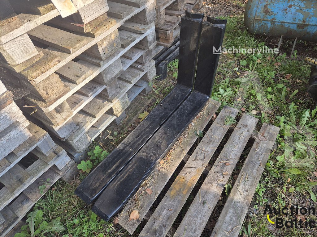 Prodaje se Forklift forks viljuške na aukciji