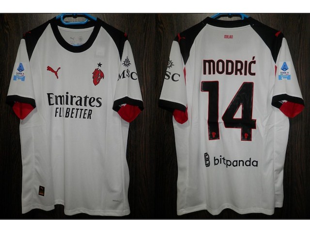 Milan dres 2025-26 Modrić 14 (Gostujući)