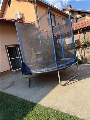 Trambolina