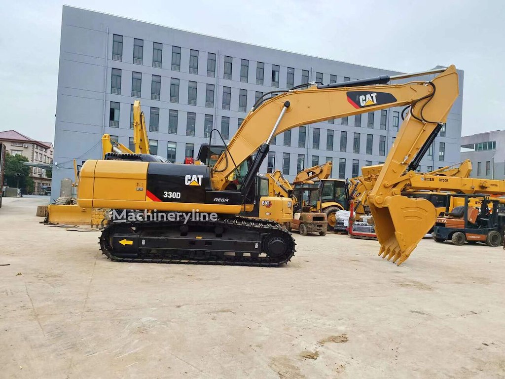 Caterpillar 330D bager guseničar