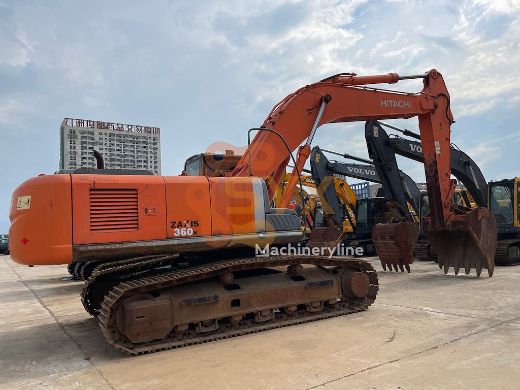 Hitachi ZX360H bager guseničar