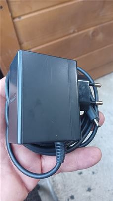 Nintendo switch punjač 5V 1.5A/15V 2.6A