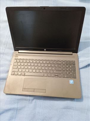 Laptop HP 250 G7
