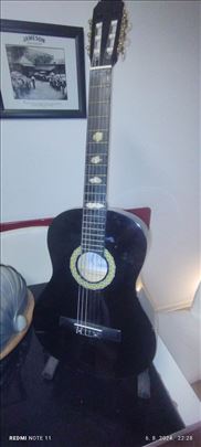 MSA akusticna gitara