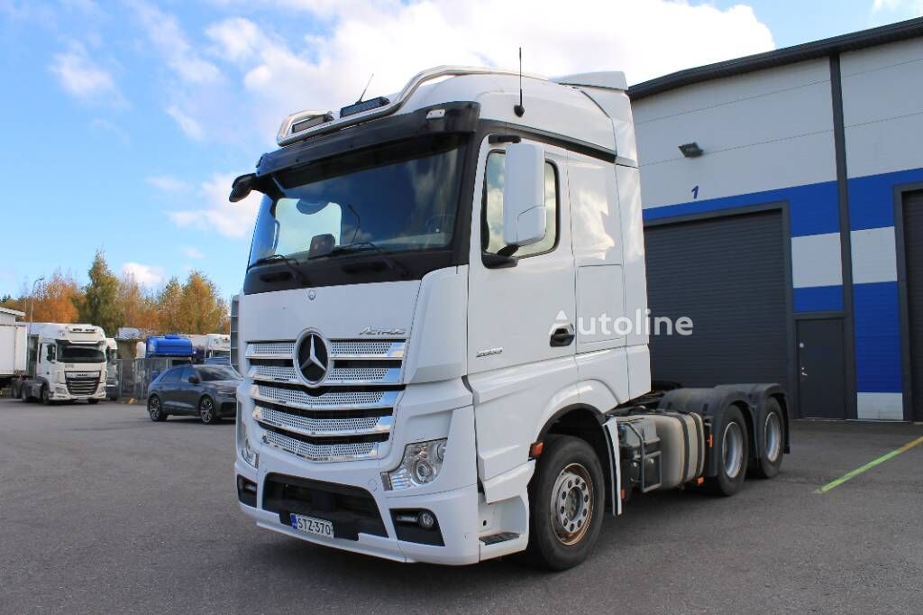 Mercedes-Benz Actros 2553 tegljač