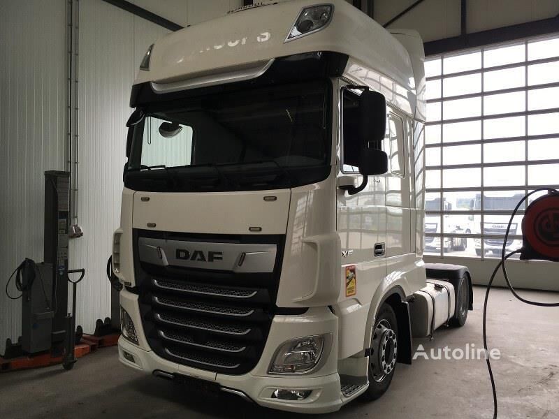DAF XF 480 FT LOW DECK 4X2 tegljač
