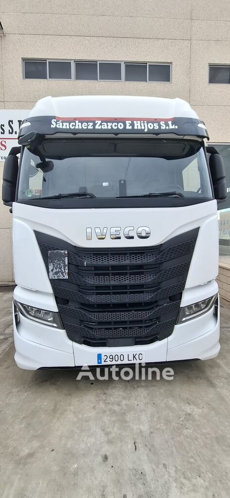 IVECO Magirus AG tegljač