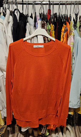 Preslatka bluza Zara vel.M