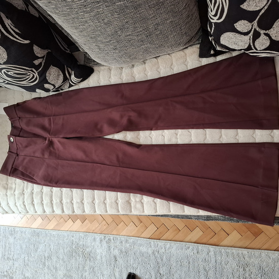 Zara pantalone L