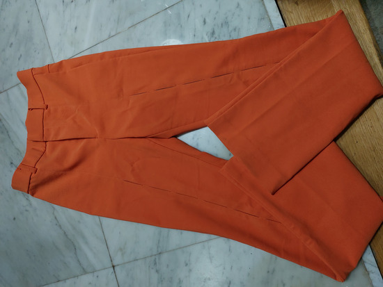Zara pantalone
