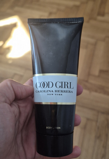 Good girl CAROLINA HERRERA body losion 100ml