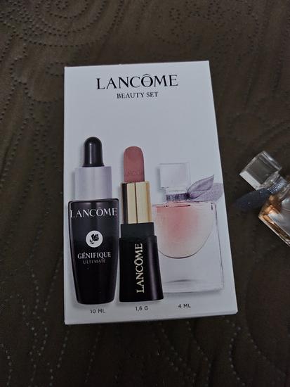 Lancome serum,karmin i mini parfem