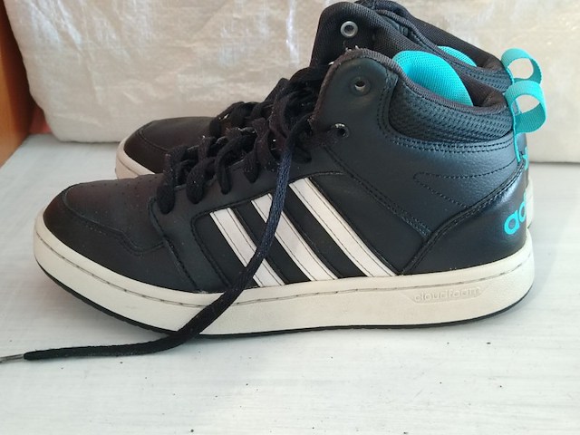 Patike Adidas u odlicnom stanju