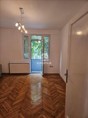 Koste Abraševića, dvosoban, renoviran. ID#8470
