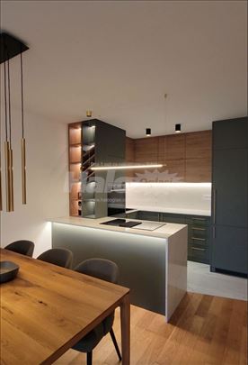 Luksuzan stan na Novom Beogradu – 97,5 m², nova gr