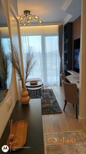 LUX studio, Beograd na vodi