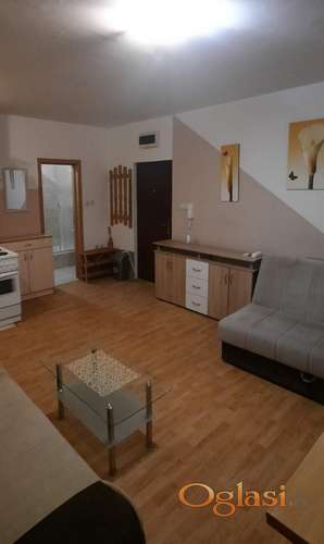 Somborska, Garsonjera sa terasom, 30m²