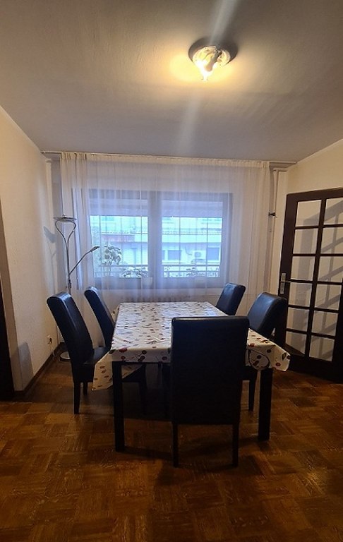 NOVI BEOGRAD BEZ. KOSA II M. Z. 90m2 , 850e