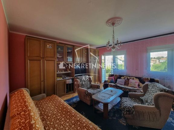 Sremčica, Bobovačka, 150m2, vertikala kuće ID#12483