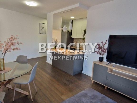 Vračar, Južni bulevar, Gospodara Vučića, 4.0, 90m2, 1250EUR