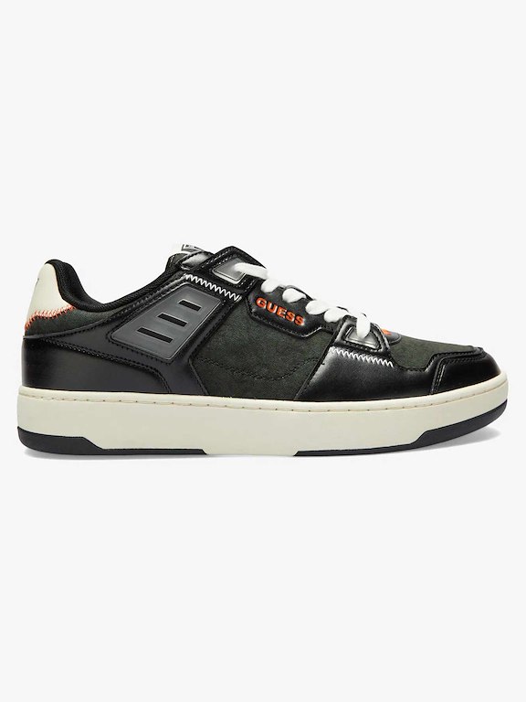 GUESS Обувки VINCENT
16290,00 RSD