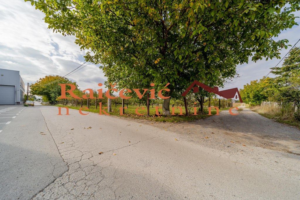 SURCIN RADIOFAR 72m2 , 425000e