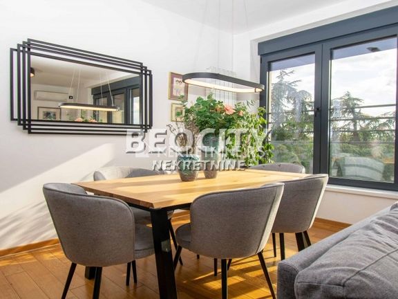 Voždovac, Banjica, Porodice Trajković, 4.0, 86m2, 310000EUR