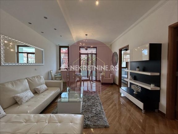 Vračar, Hram Svetog Save, 2.0 stan, 61m2, 495000 EUR