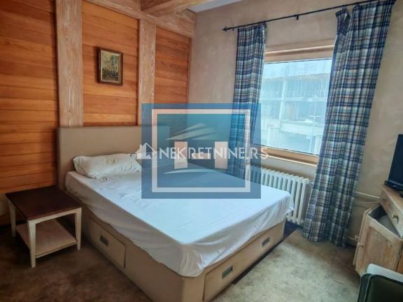 Prodaje se celina od tri zasebna apartmana u Konacima(Ras)