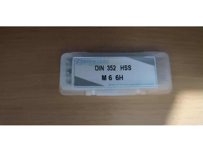 Ureznik DIN 352 HSS M6 6H IAT
