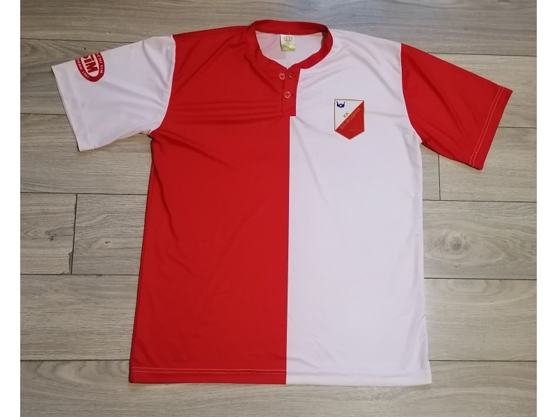 DRES KUGLAŠKI KLUB VOJVODINA NOVI SAD