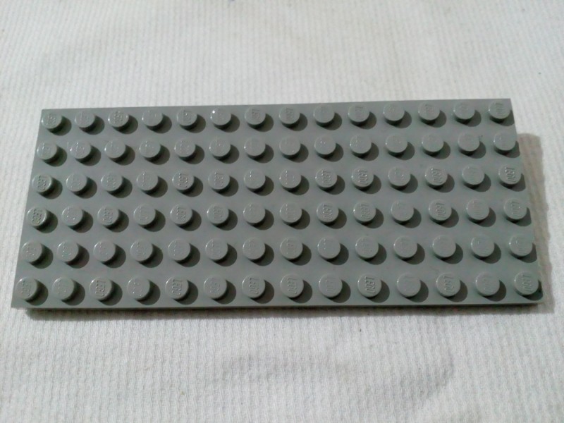 LEGO TABLA 14x6