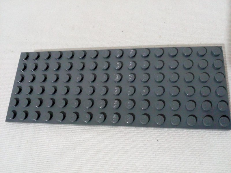 LEGO TABLA 16x6