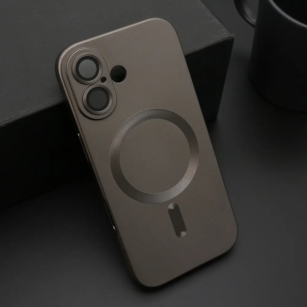 Maska za iPhone 17 (6.3) ELEGANT MAGSAFE siva