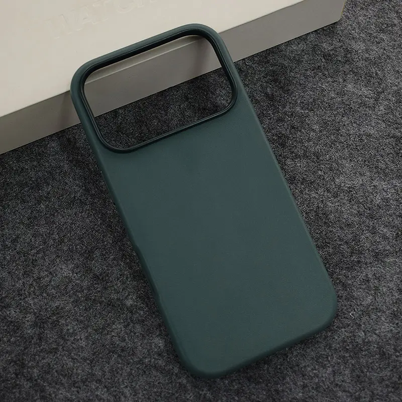 Maska za iPhone 17 Pro Max Beautiful Shine Leather zelena