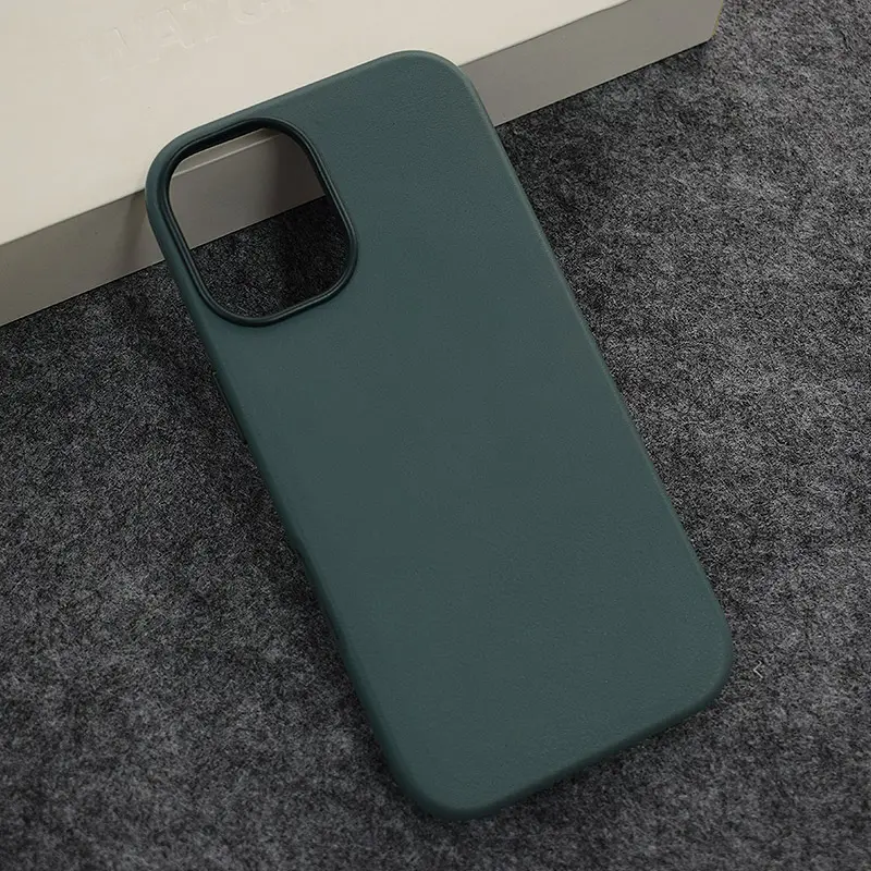 Maska za iPhone 17 Beautiful Shine Leather zelena