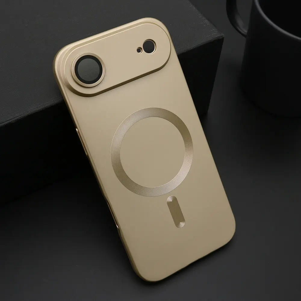 Maska za iPhone AIR (6.6) ELEGANT MAGSAFE zlatna
