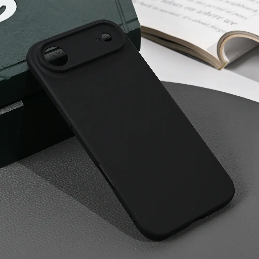 Maska za iPhone 17 Air 6.6 mat silikonska Skin crna