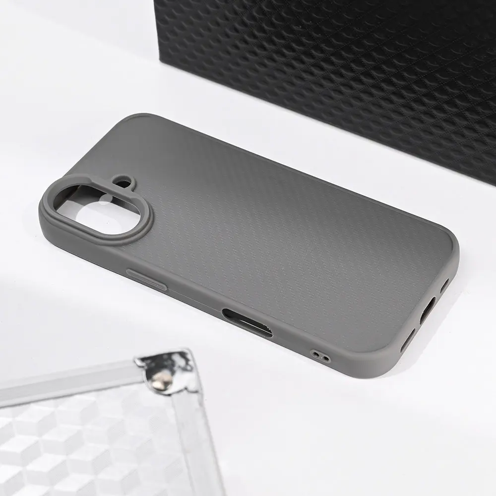 Maska za iPhone 17 6.3 Magsafe Kevlar siva