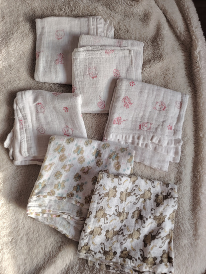 Set od 5 komada tetra pelena