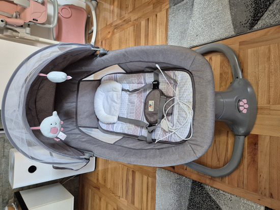 Njihalica za bebe do 18kg