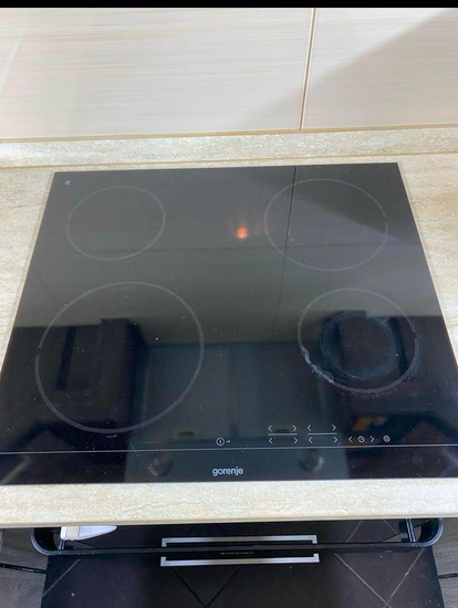 Gorenje ugradan ploca