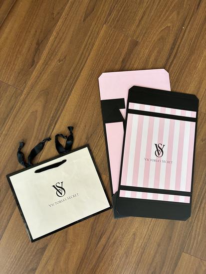 Velika kutija VS 27x26x8 i kesa