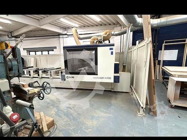 CNC machining centar
Morbidelli M 100